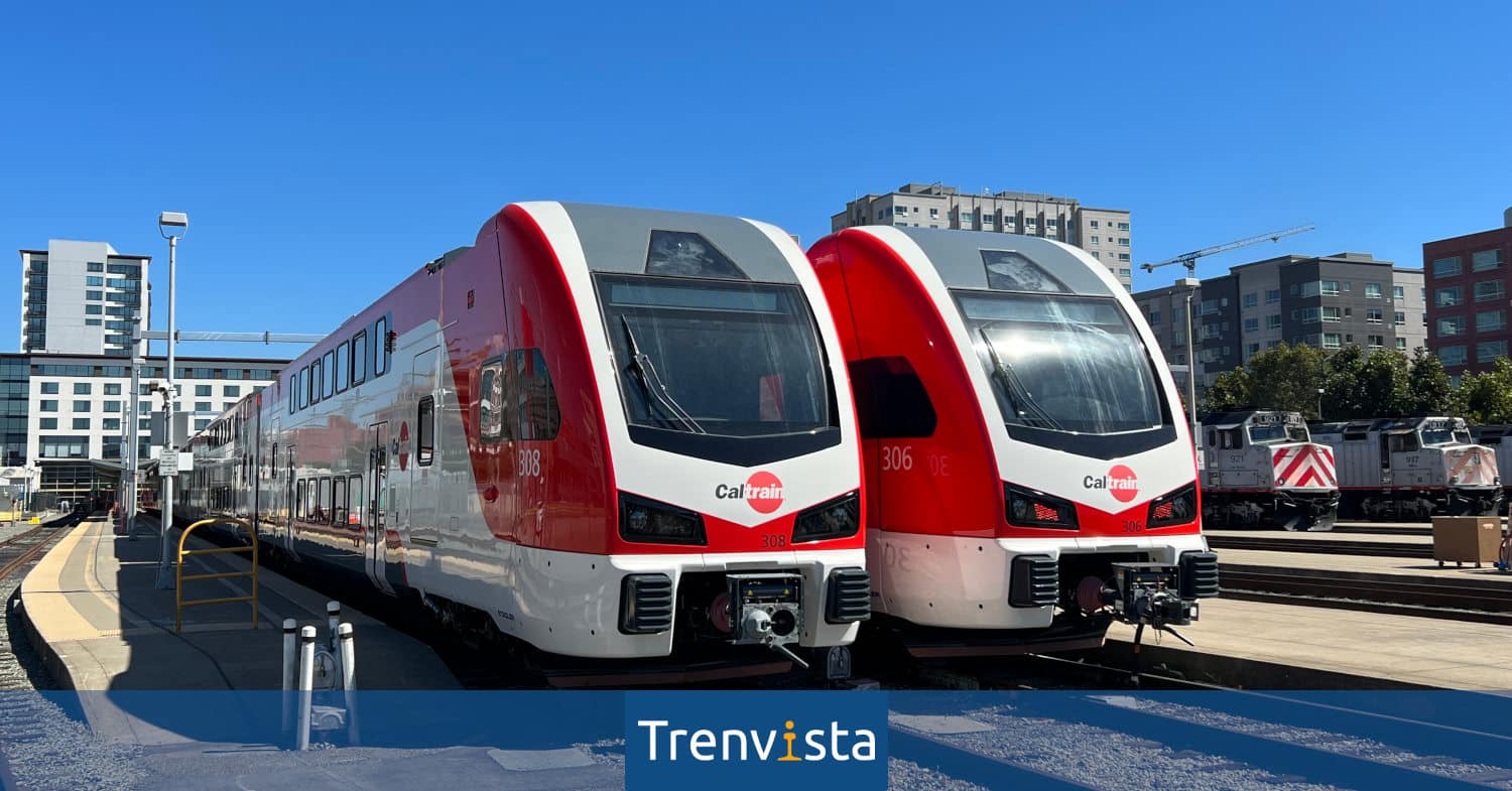 Caltrain presenta sus nuevos trenes eléctricos Stadler KISS