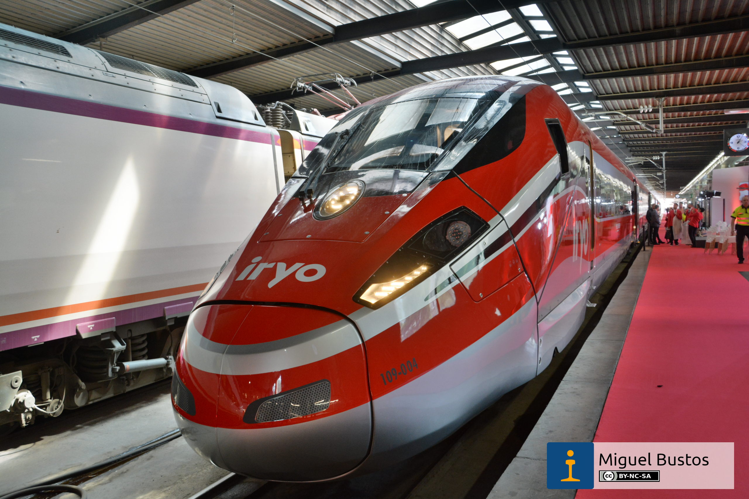 Interior de los trenes de la serie 109 "Frecciarossa 1000" - Trenvista